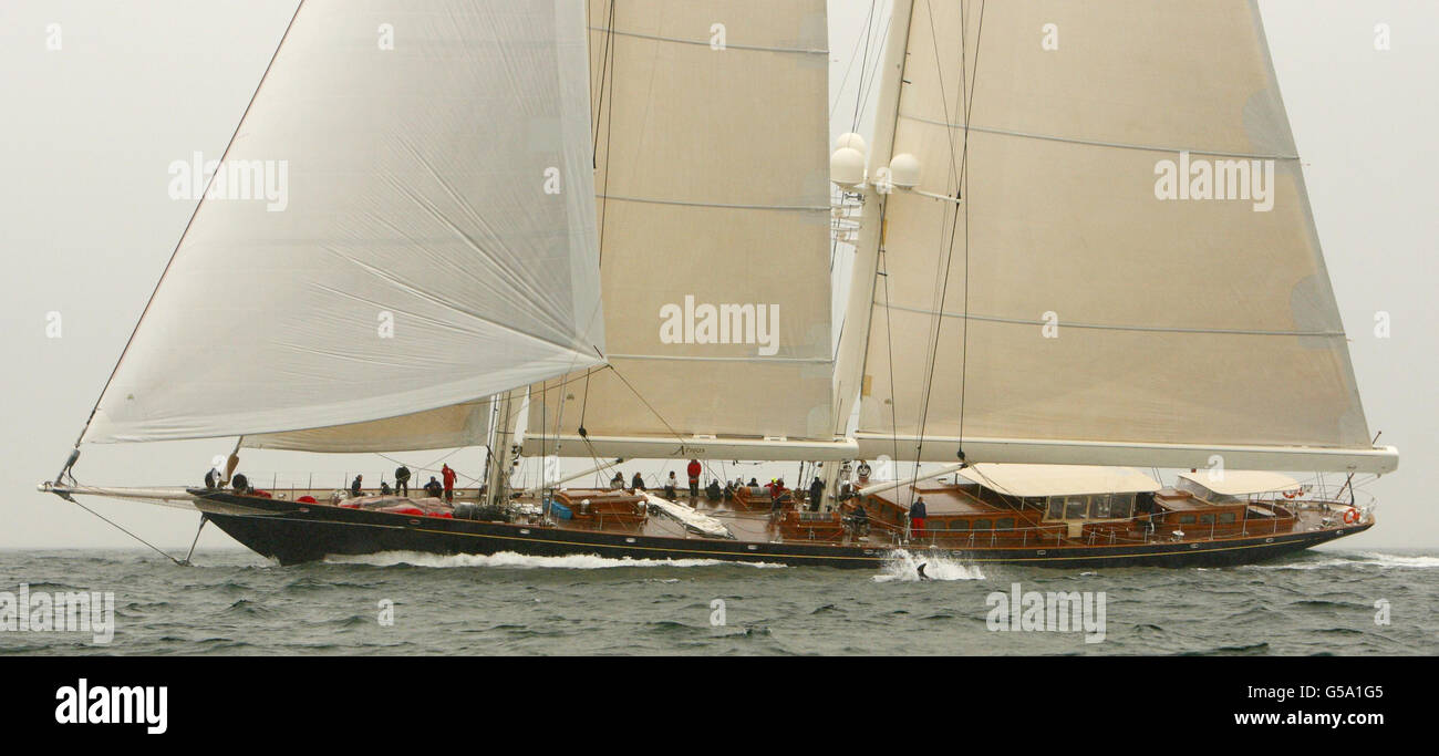 A 61 metre schooner yacht hi-res stock photography and images - Alamy