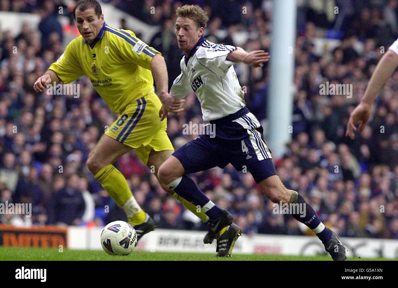 Football balll general hi-res stock photography and images - Alamy