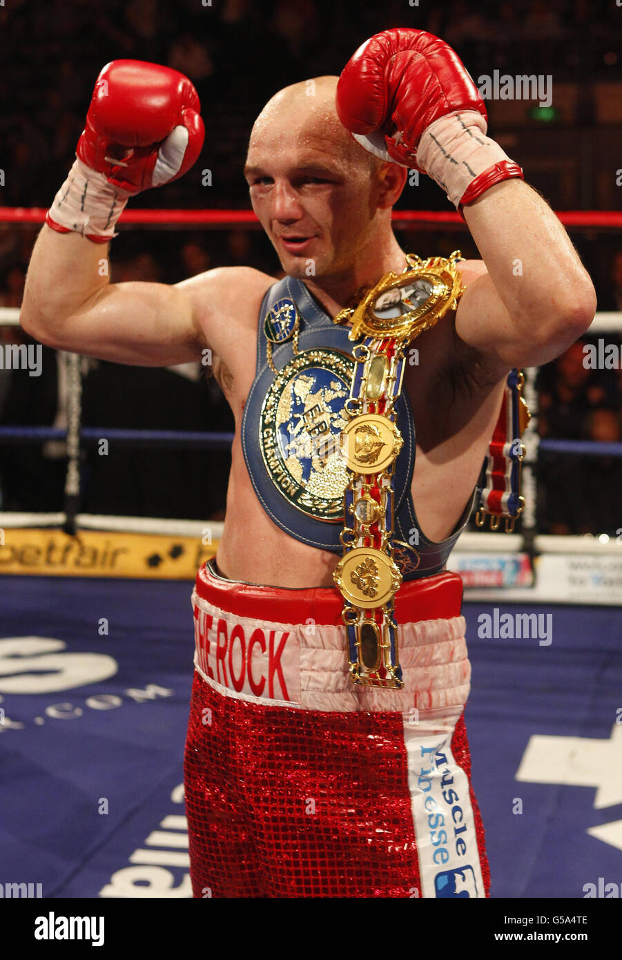 Gavin rees celebrates beating derry mathews at the motorpoint arena hi ...