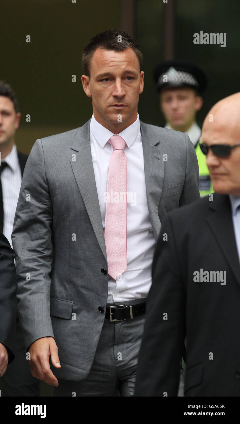 John terry leaves court hi-res stock photography and images - Alamy