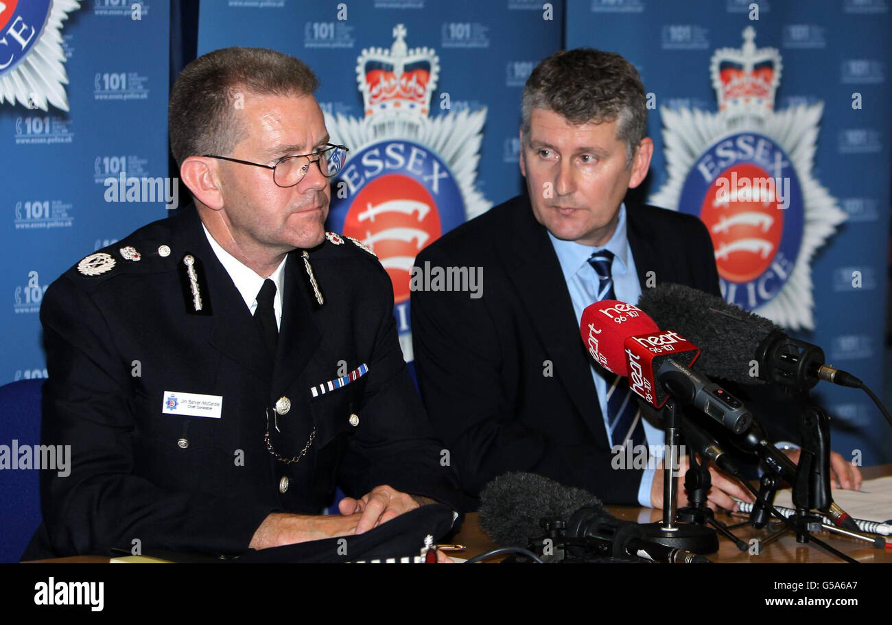 Chief Constable Jim Barker-McCardle (left) and Detective Superintendent ...
