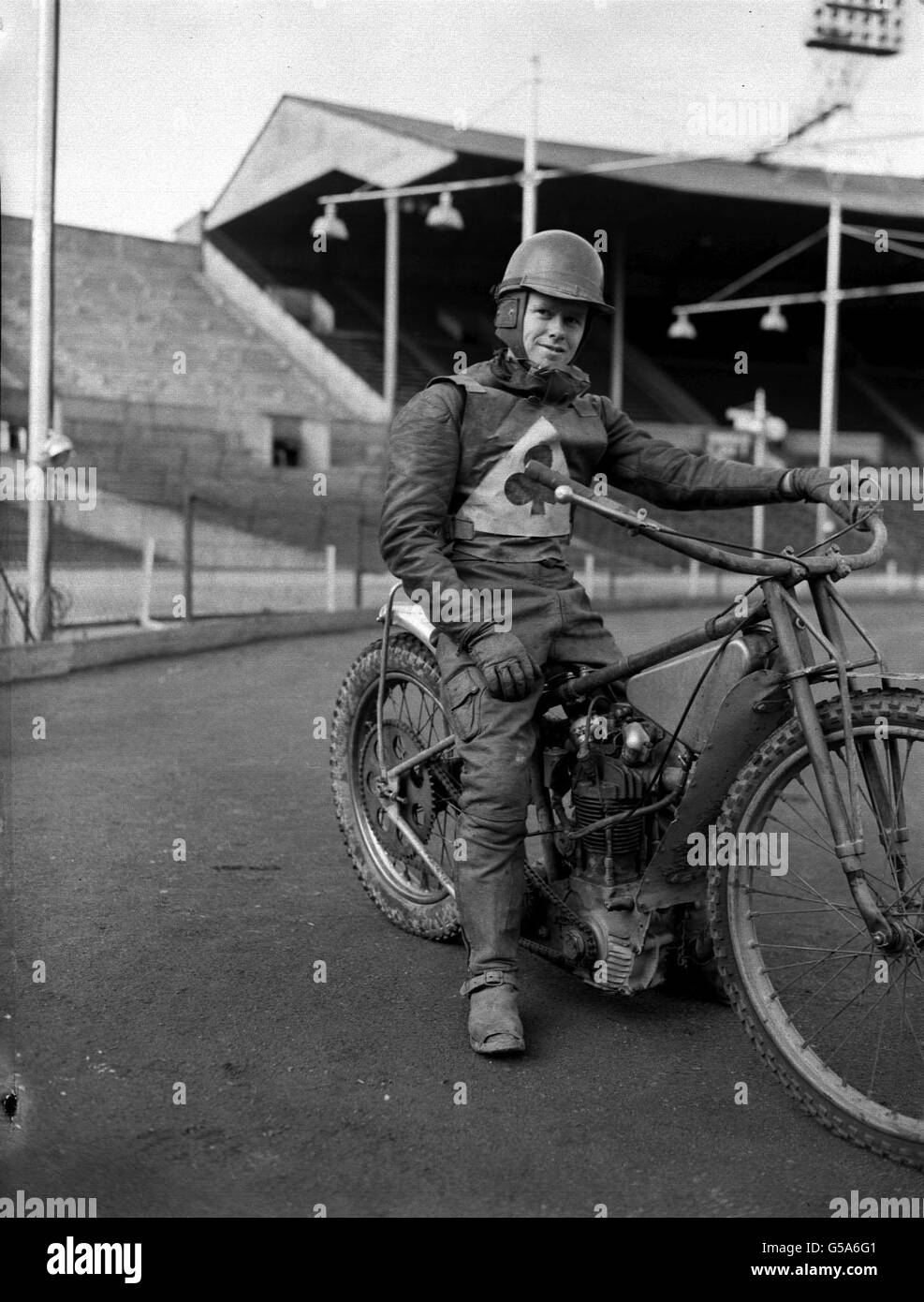 Peter craven hi-res stock photography and images - Alamy