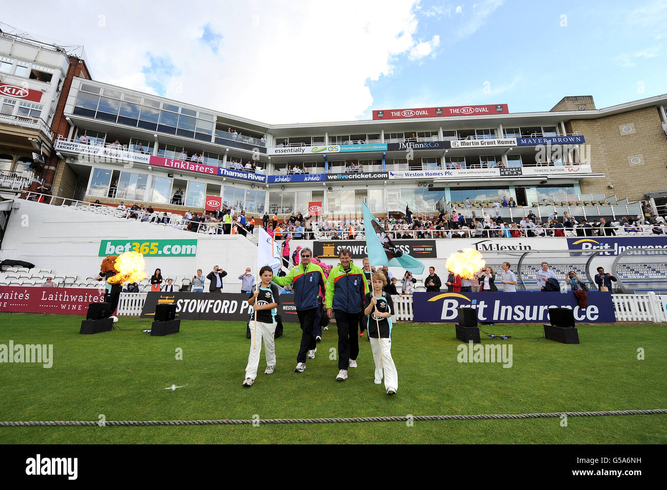 Cricket friends life t20 surrey middlesex panthers the kia oval hi-res ...