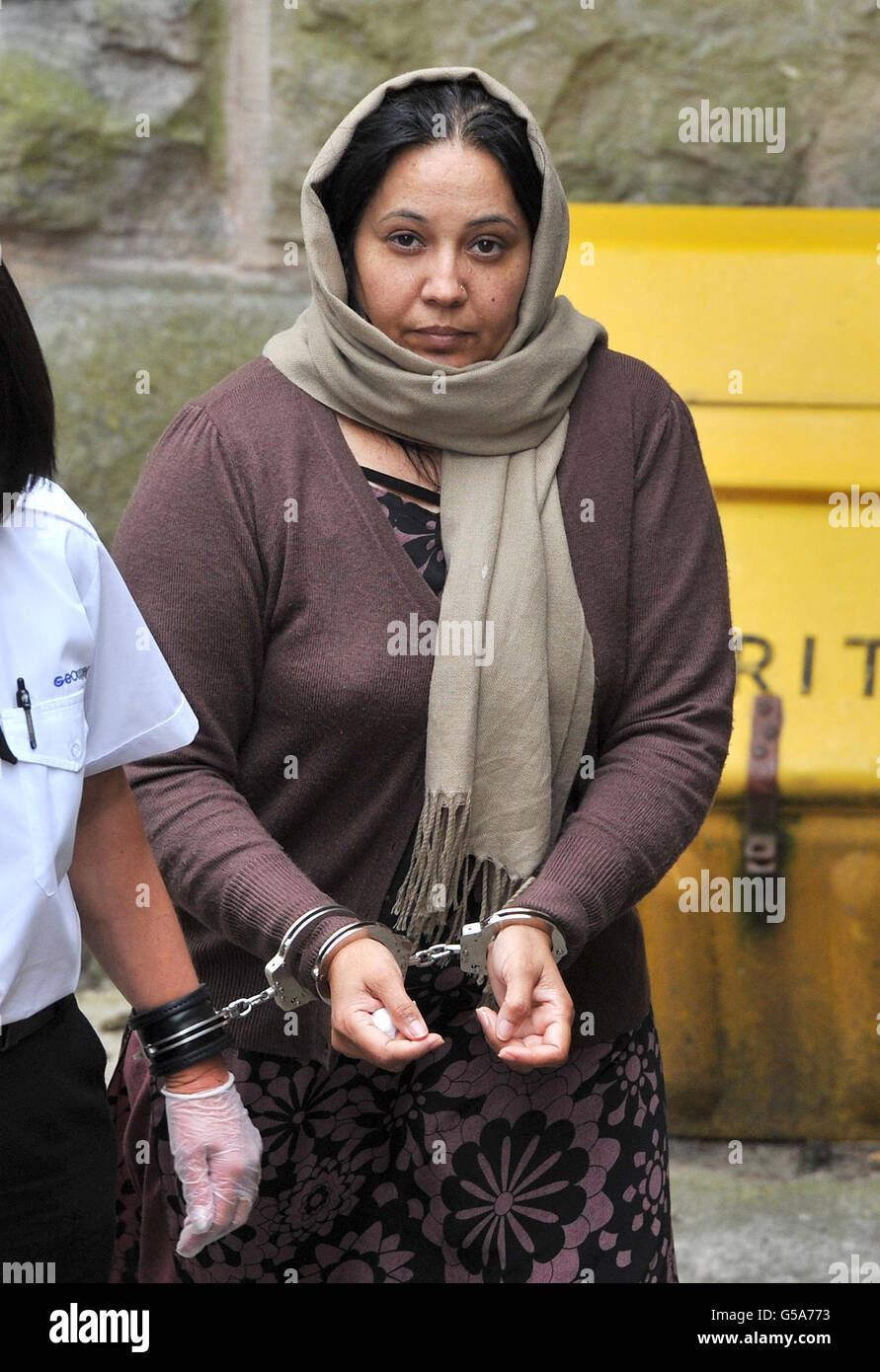 Farzana ahmed hi-res stock photography and images - Alamy