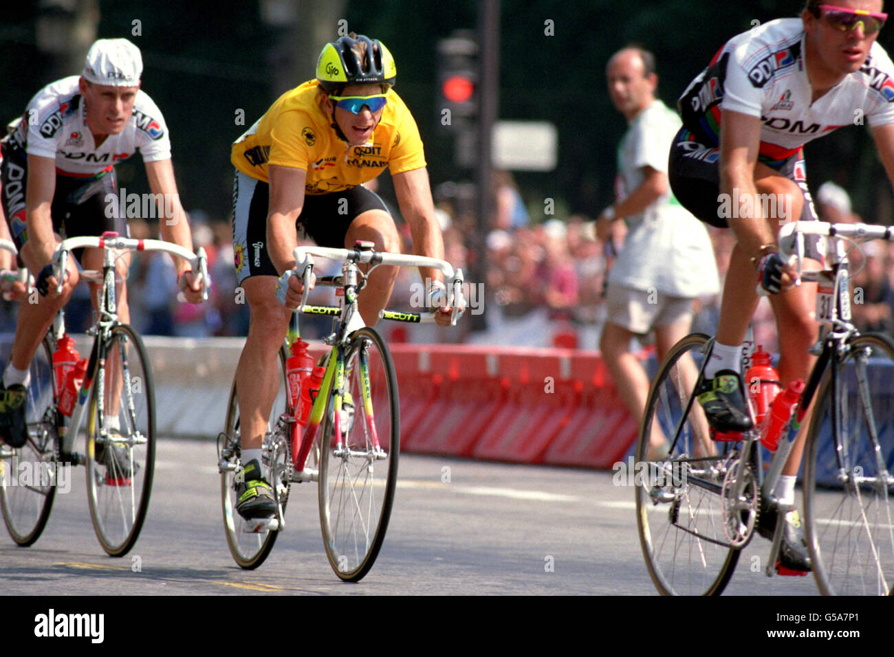 TOUR DE FRANCE CYCLE RACE Stock Photo - Alamy
