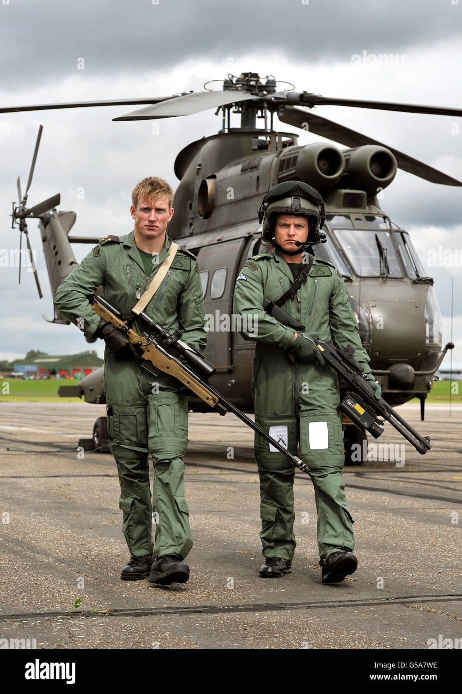 Both trained snipers with the royal air force regiment hi-res stock ...
