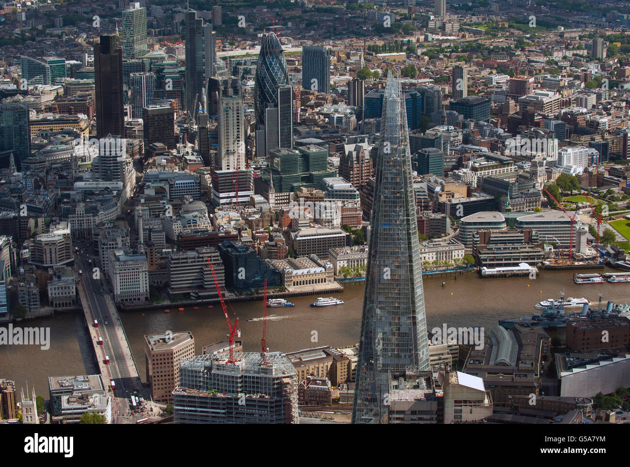 Also known as the gherkin showing the city of london hi-res stock ...