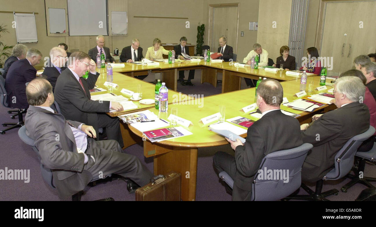 The Minister for Culture, Media and Sport Chris Smith, chairing a ...