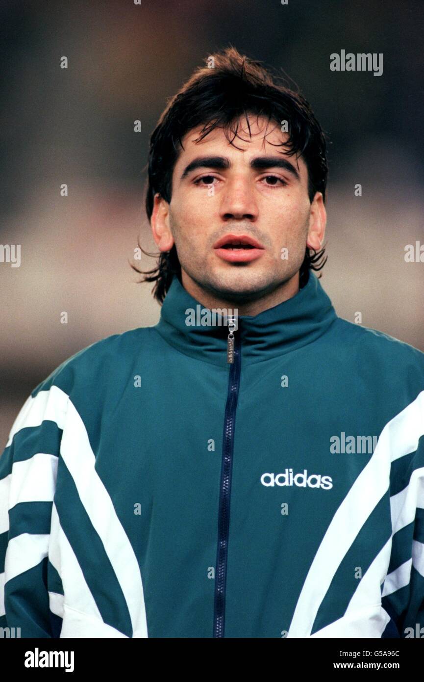 Finland v Turkey. Osman Ozkoylu, Turkey Stock Photo - Alamy