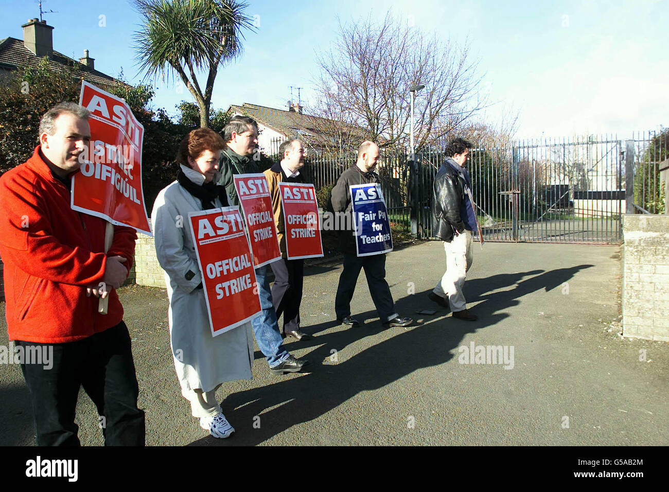Irish Teachers strike Stock Photo - Alamy