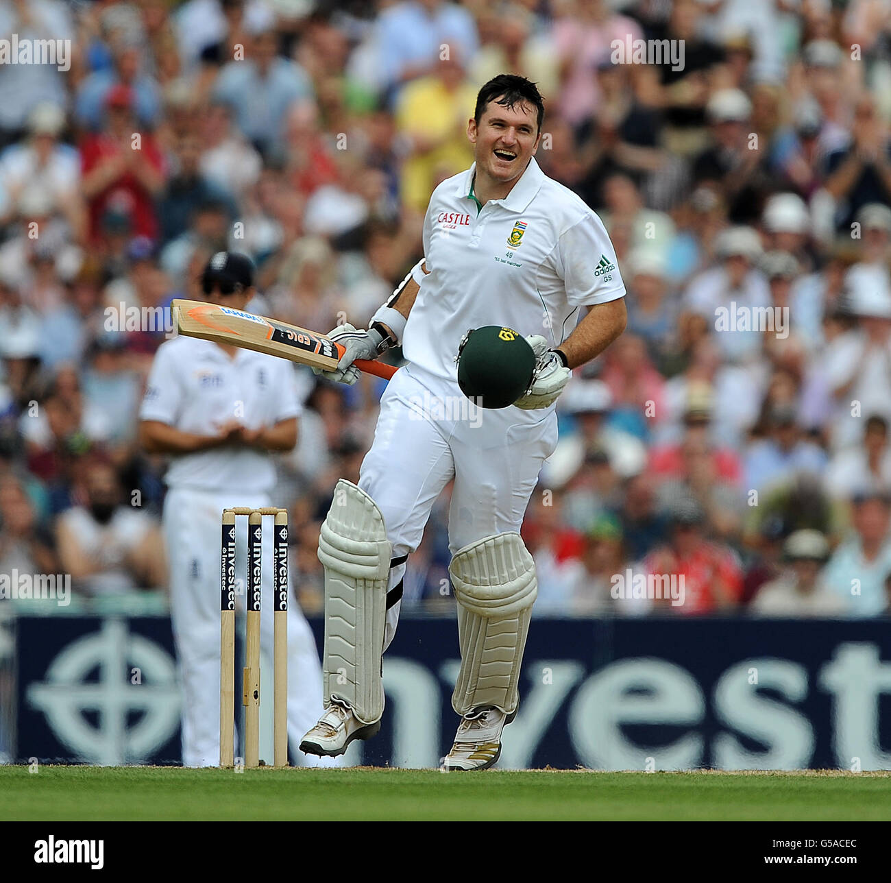 South Africa's Graeme Smith celebrates after reaching his century ...