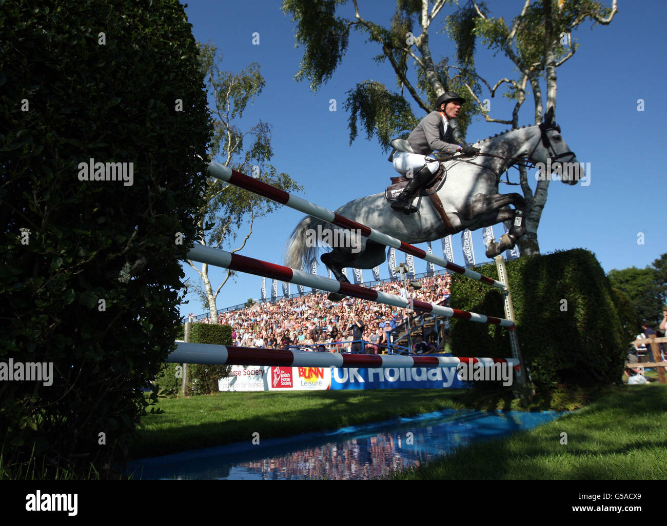 Equestrian - 2012 Longines Royal International Horse Show - Day Six ...