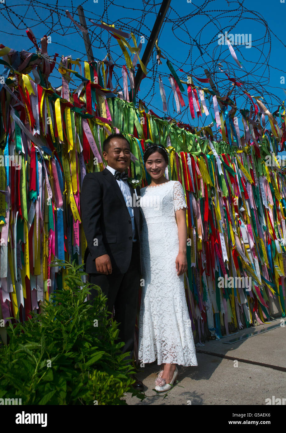 South Korea, Sudogwon, Paju, noth korean defector joseph park with his ...