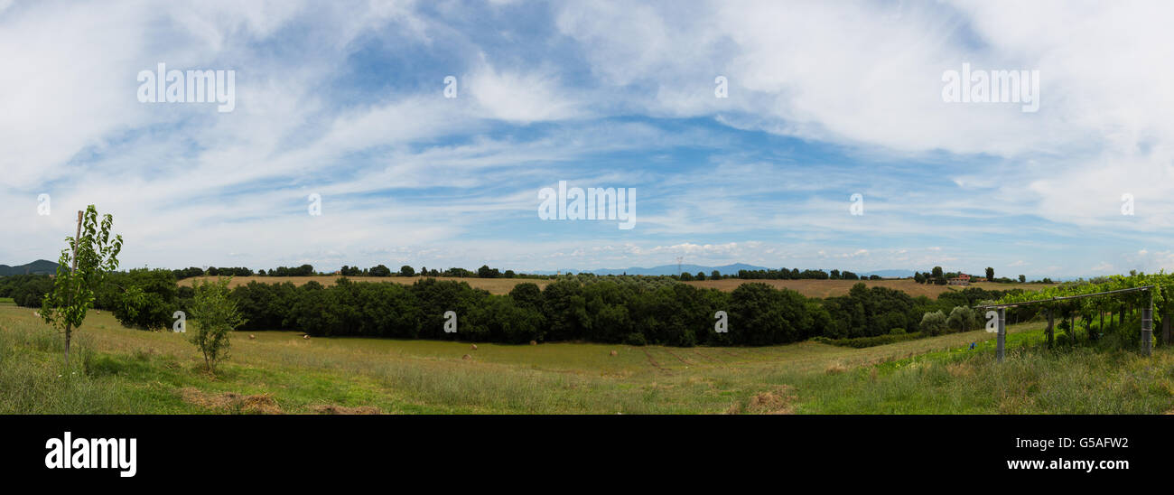 Countryside panorama in the Val D'Orcia - Tuscany - Italy Stock Photo ...