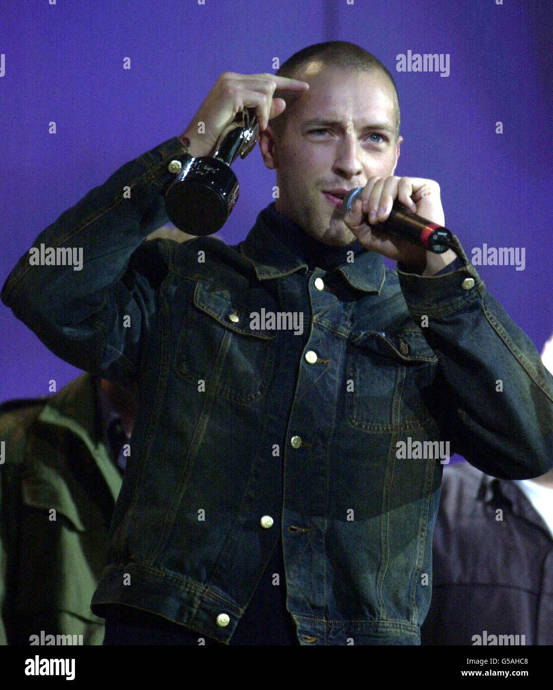 Coldplay 2001 hi-res stock photography and images - Alamy