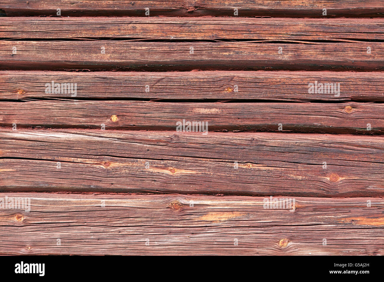 Red painted logs hi-res stock photography and images - Alamy
