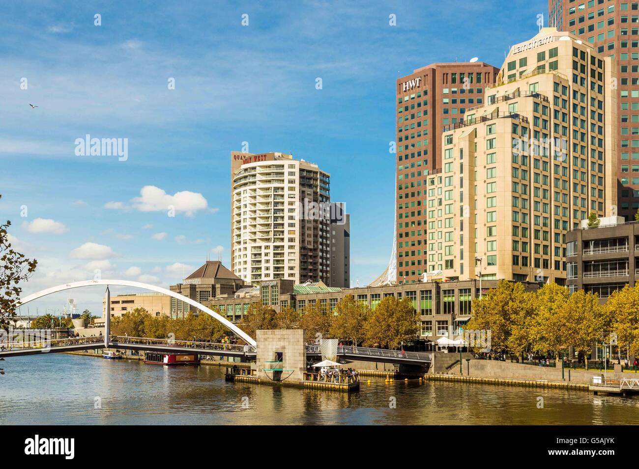 Views of Victoria Docks and Docklands in The City of Melbourne ...
