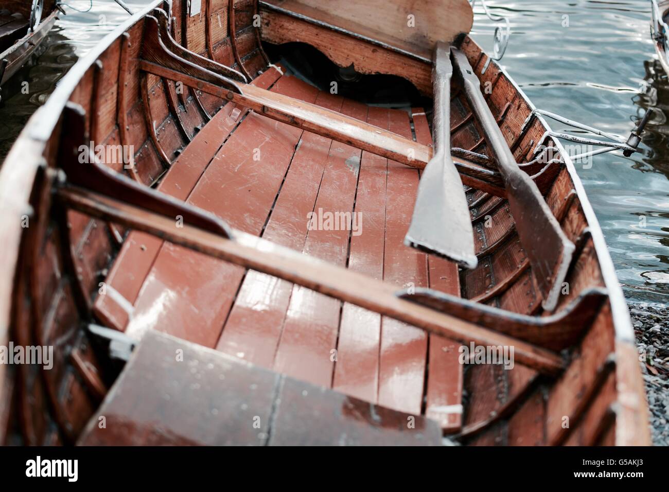 Wooden rowing boat Stock Photo - Alamy