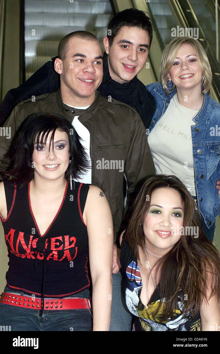 Pop act hearsay are to perform to up to 100 hi-res stock photography ...