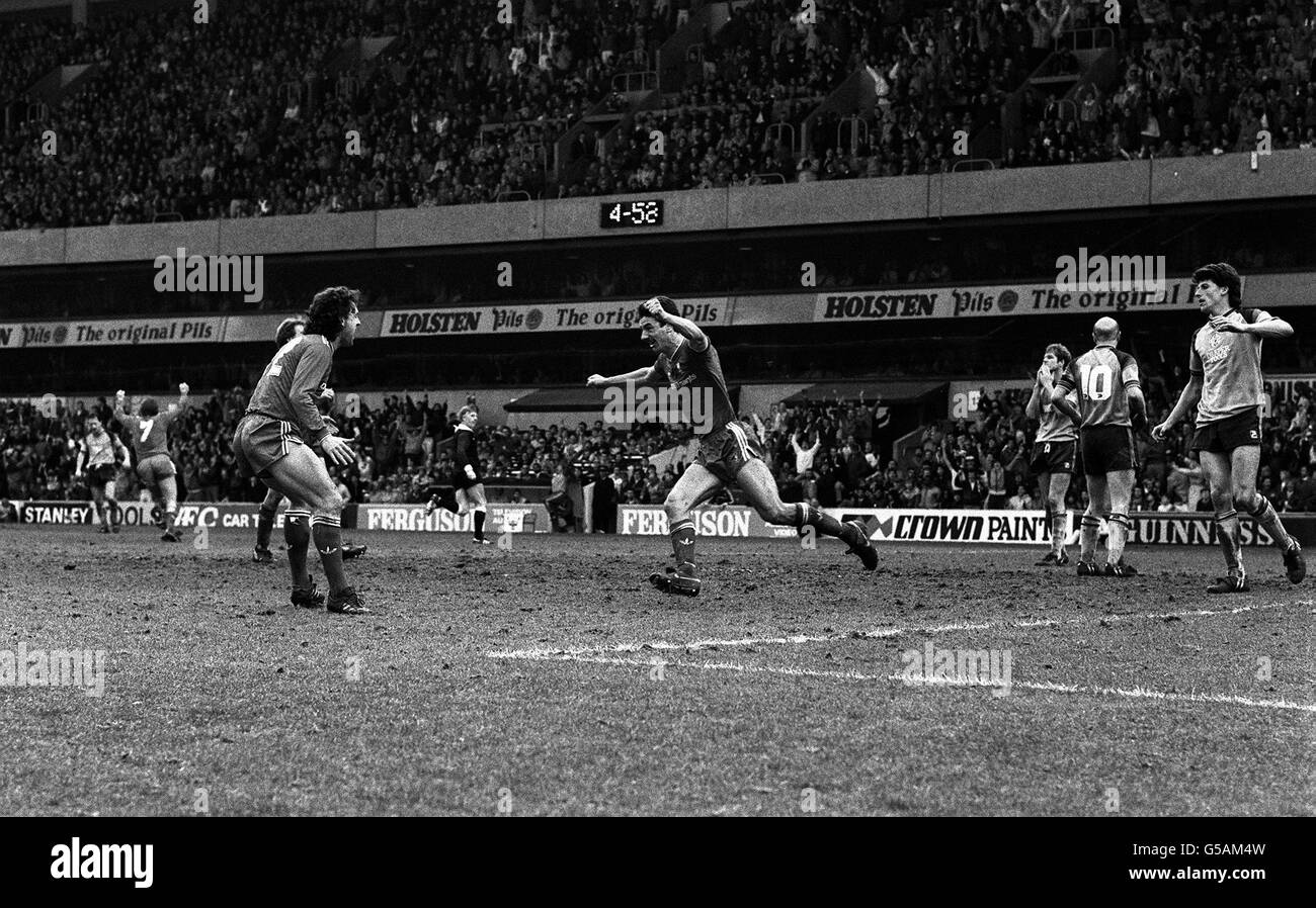Liverpools ian rush hi-res stock photography and images - Alamy