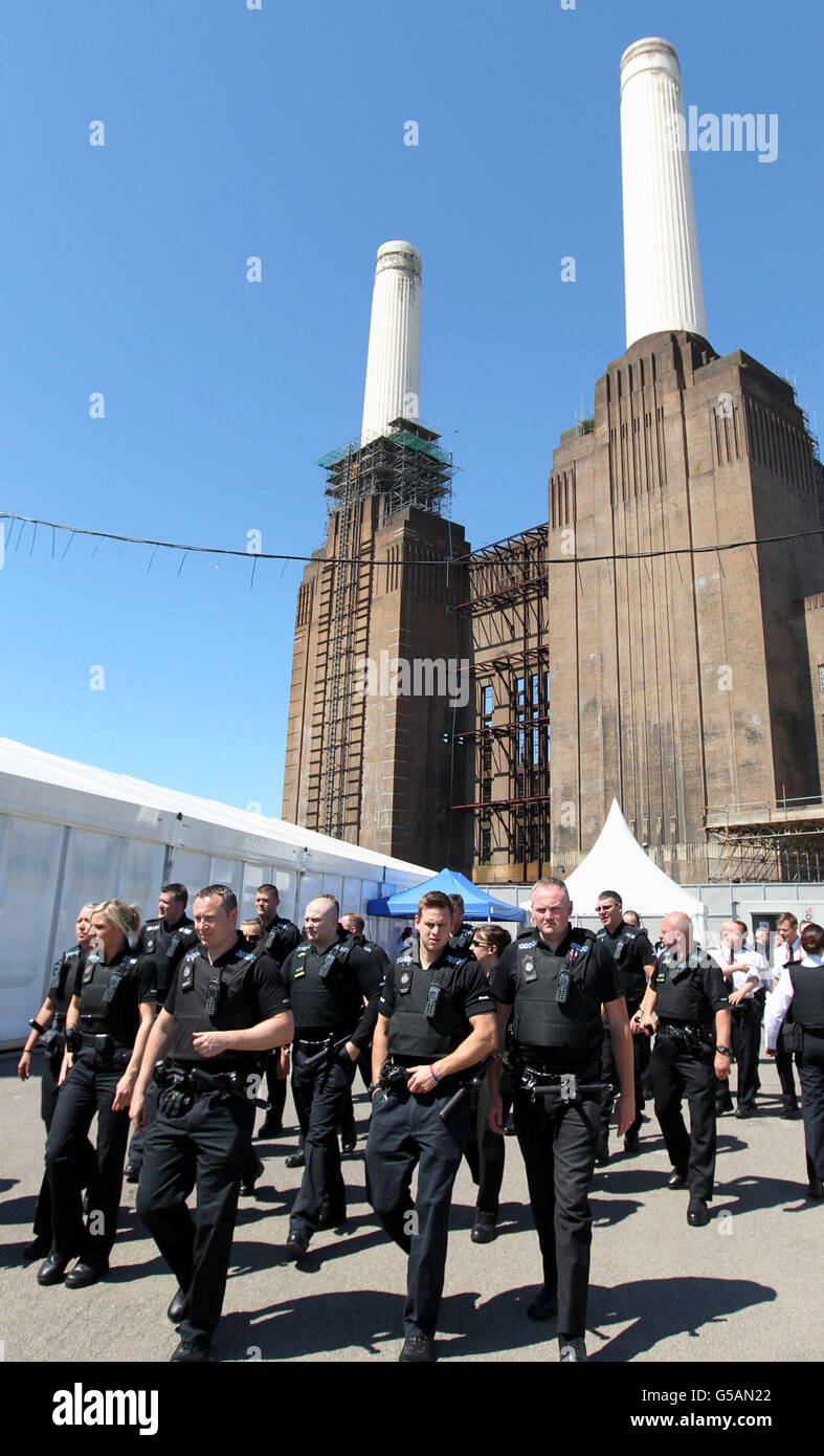 Police muster hi-res stock photography and images - Alamy