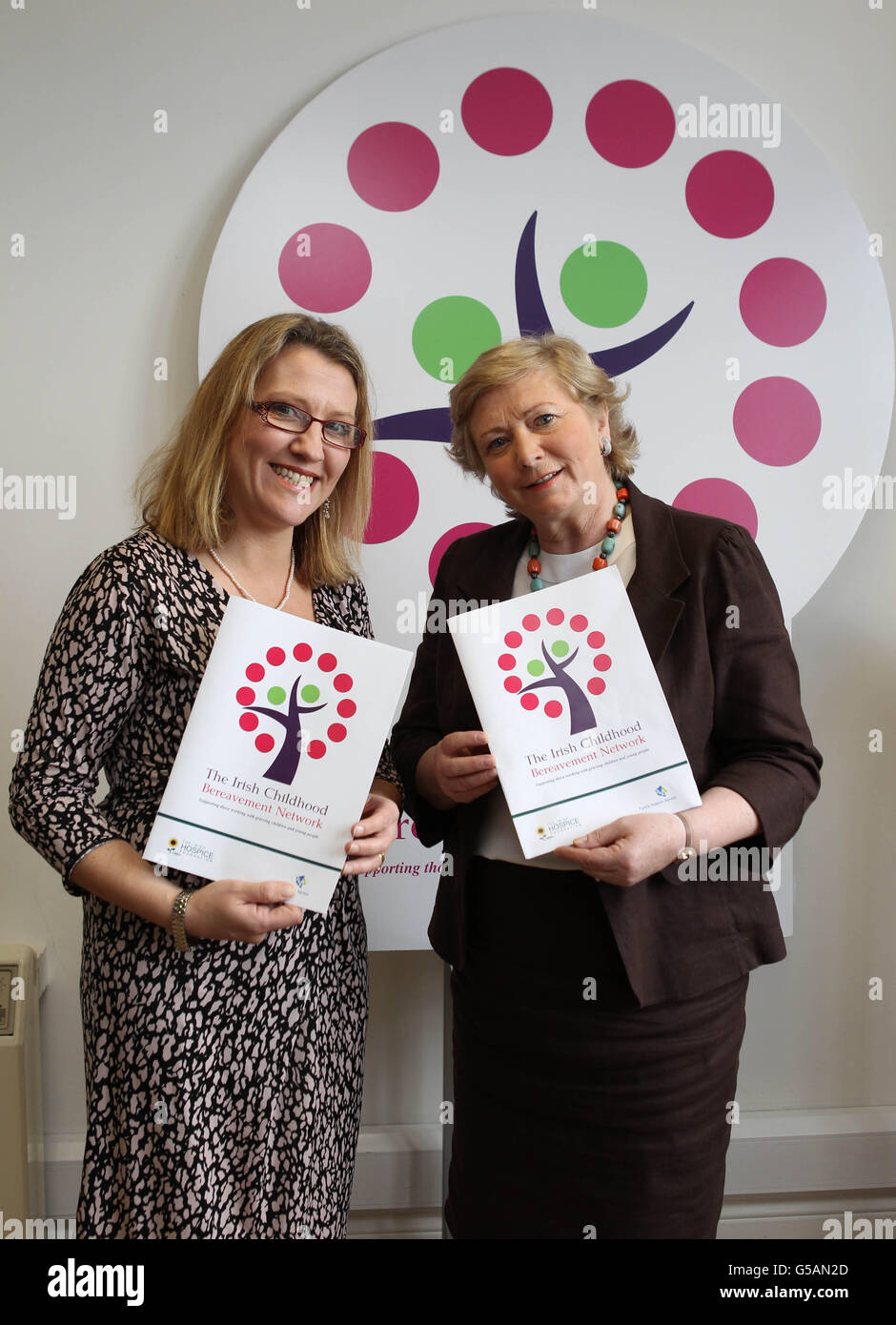 Sharon young hi-res stock photography and images - Alamy