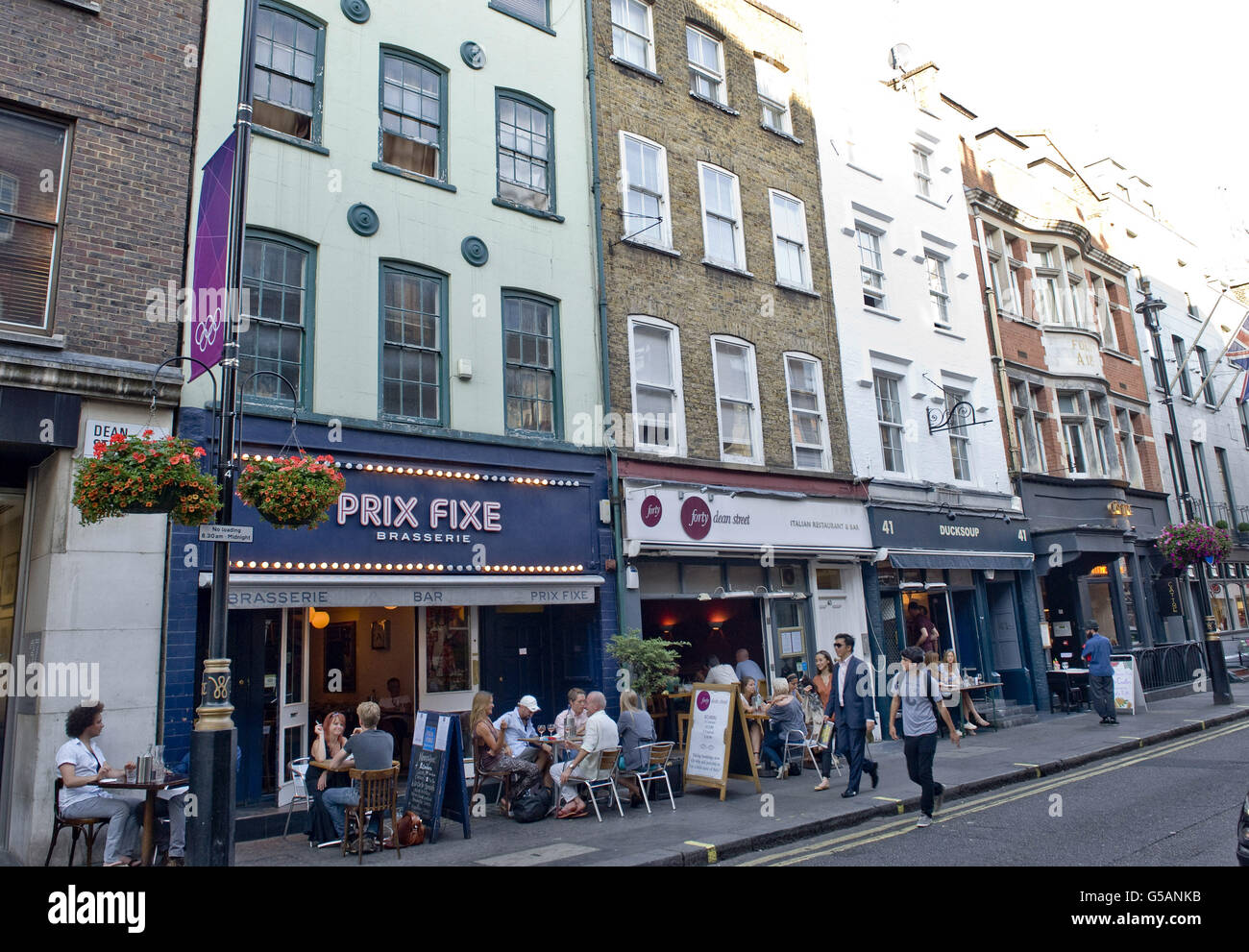 Dean street in soho hi-res stock photography and images - Alamy