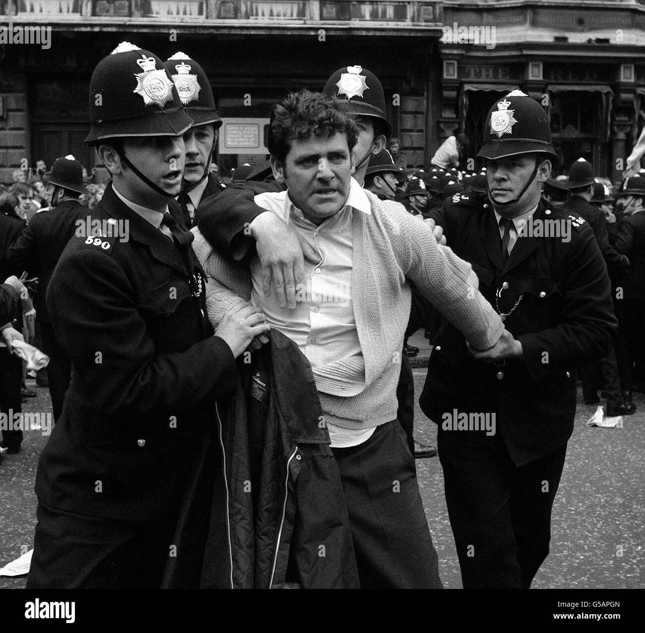 Irish civil rights march police Stock Photo - Alamy