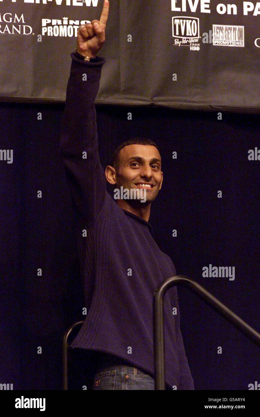 Boxing hamed v barrera las vegas hi-res stock photography and images ...