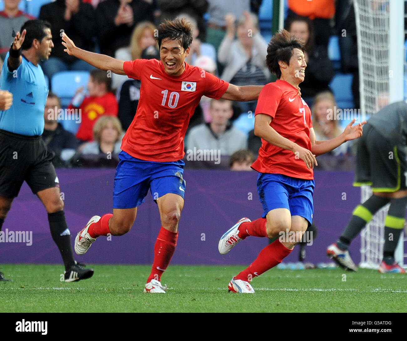 London Olympic Games - Day 2. Korea's Chuyoung Park congratulates Bo ...