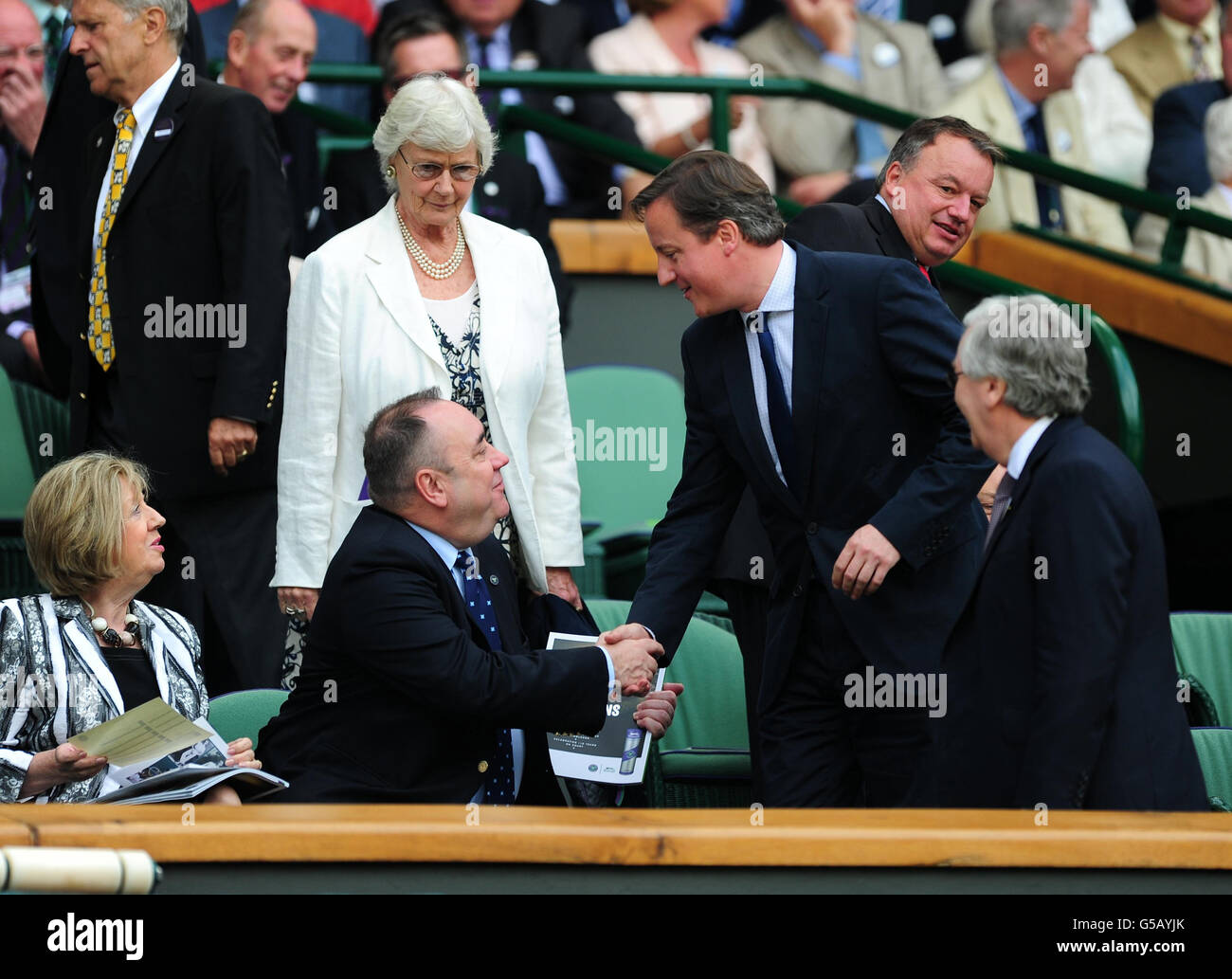 David cameron and his mother mary hi-res stock photography and images ...