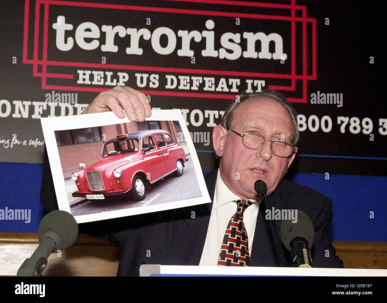 Metropolitan Police Deputy Assistant Commissioner Alan Fry holds a ...