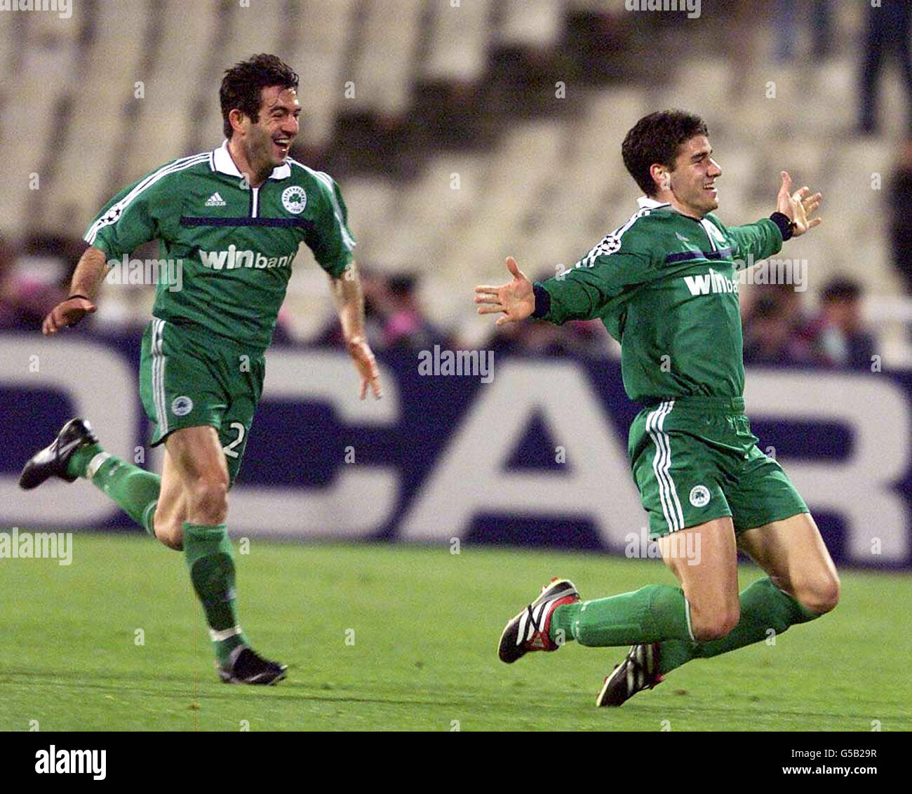 Panathinaikos giorgios karagounis hi-res stock photography and images ...