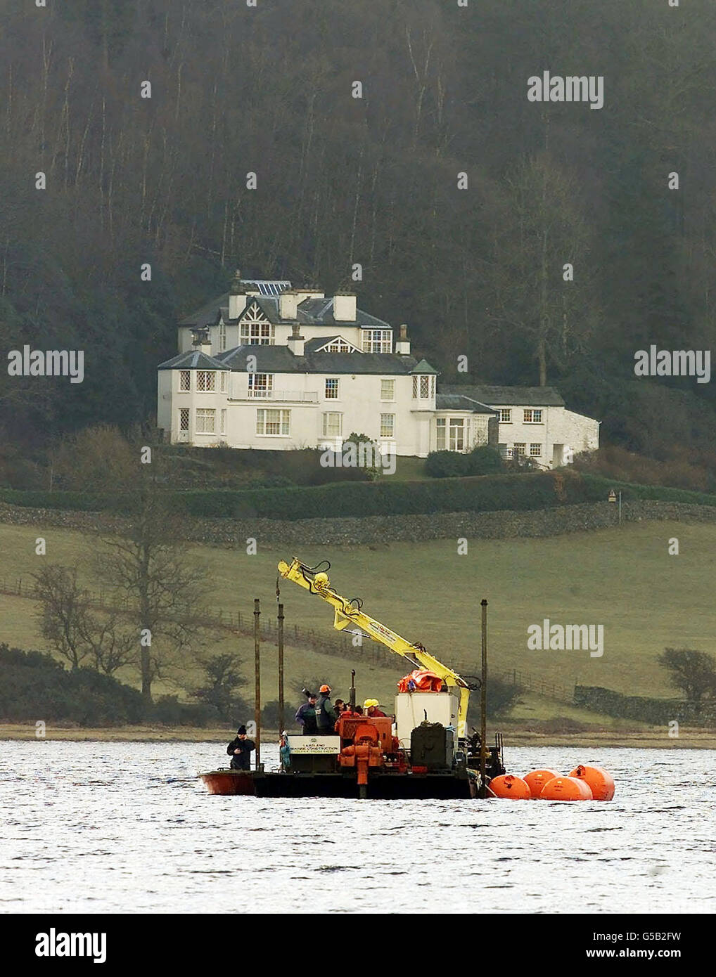 Coniston Water 'Bluebird' recovery Stock Photo - Alamy