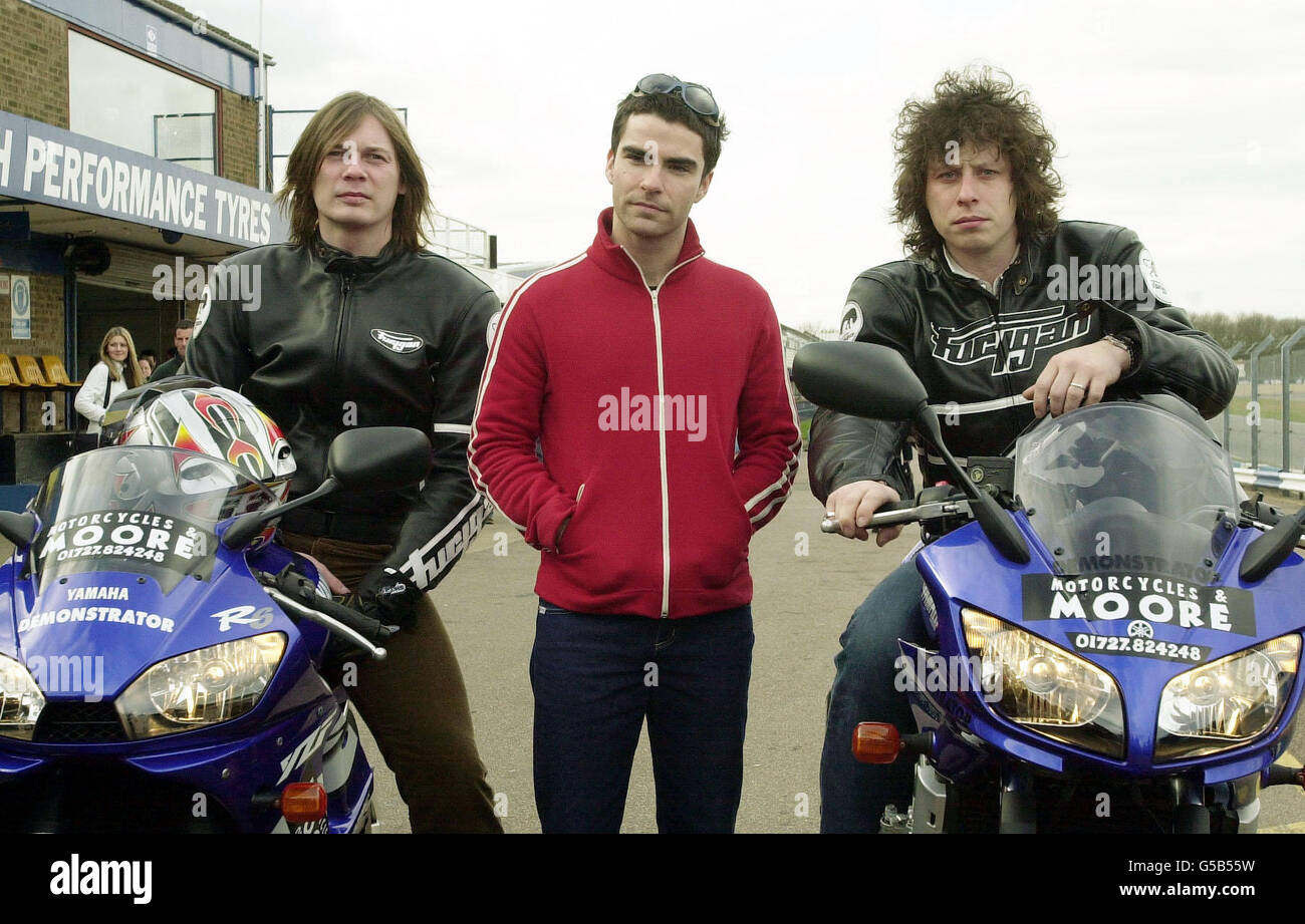Stereophonics from left stuart cable hi-res stock photography and ...