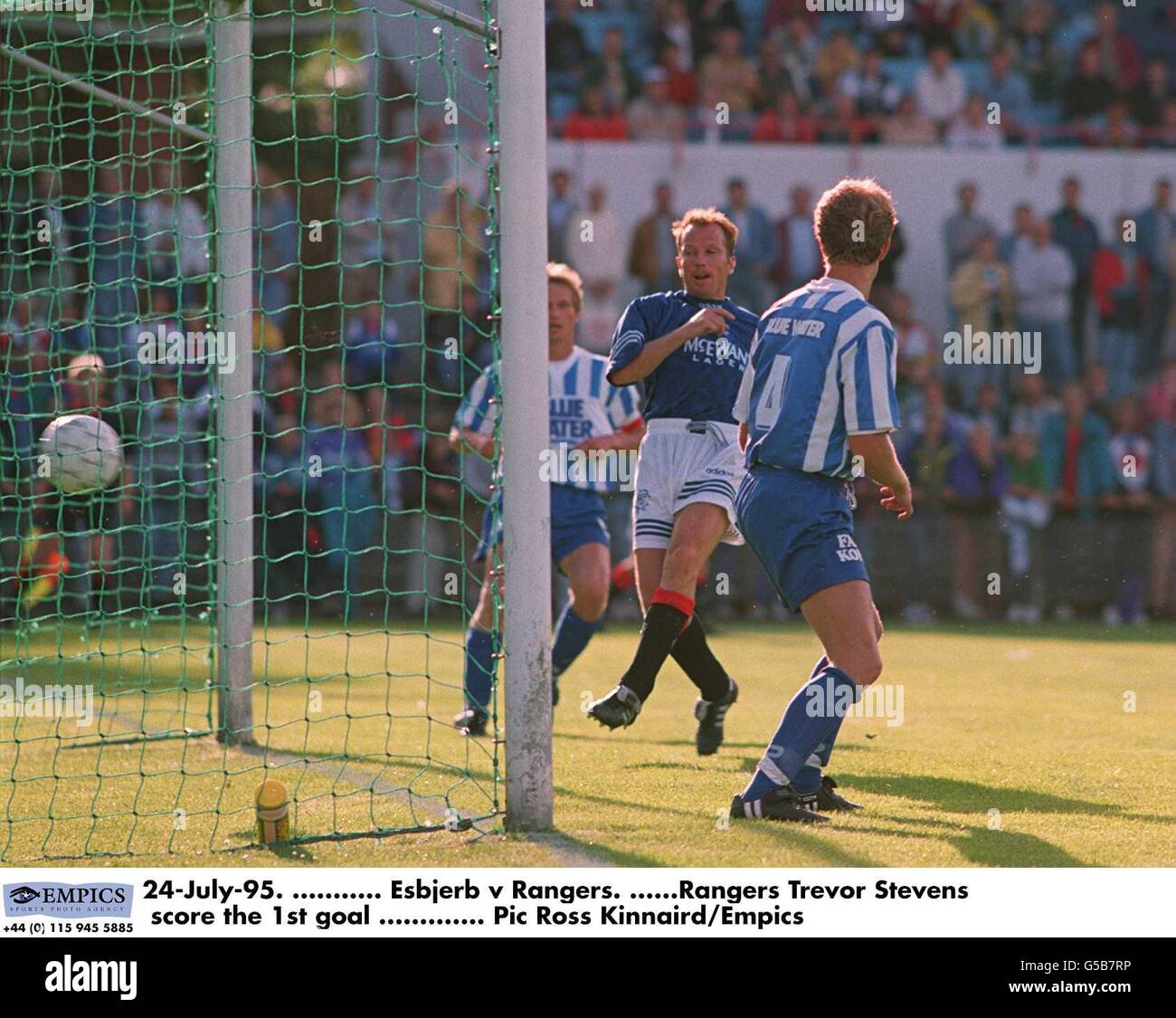 Rangers trevor stevens score 1st goal hi-res stock photography and ...