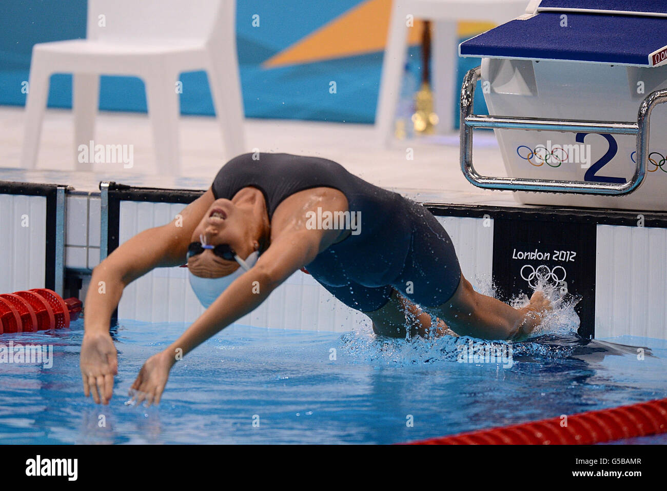 Italys alessia filippi starts womens 200m backstroke heat 3 hi-res ...