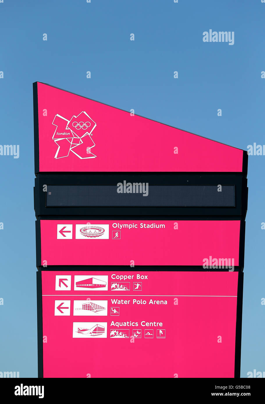 Signage olympic park hi-res stock photography and images - Alamy