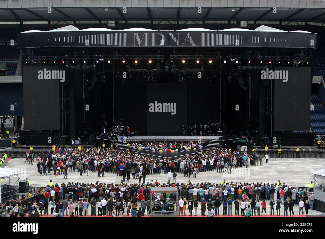 Madonna fans at fill up the Stadium bowl at Murrayfield Stock Photo - Alamy