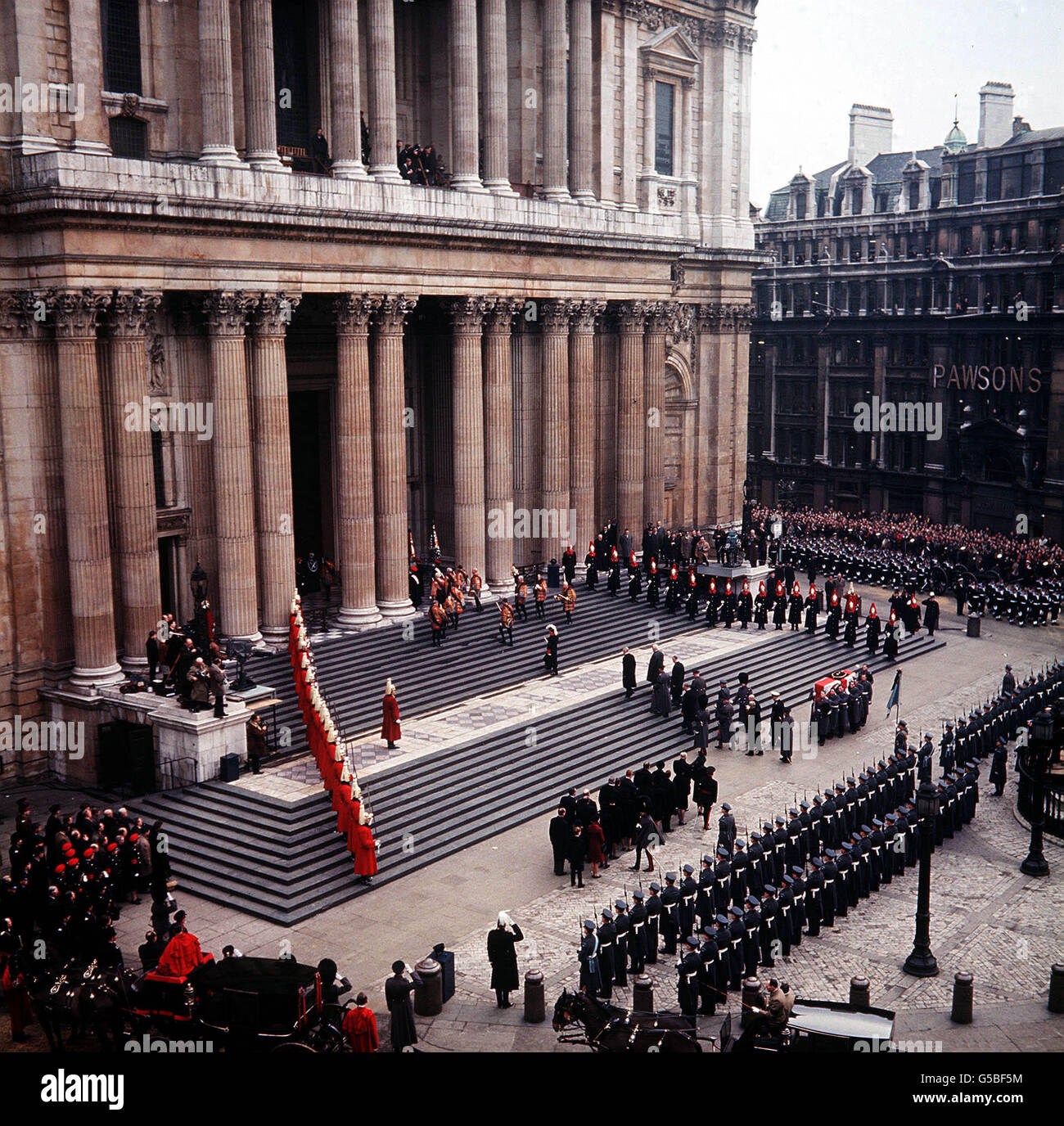 Politics - State Funeral of Sir Winston Churchill - St Paul's Cathedral ...