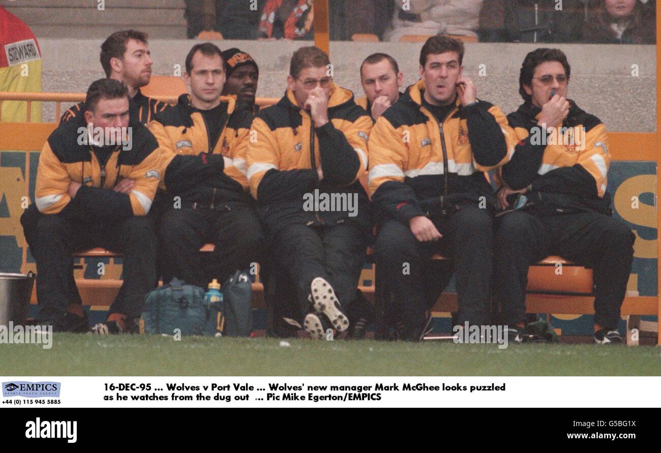 Wolverhampton wanderers manager mark mcghee hi-res stock photography ...