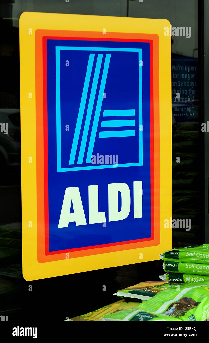 A general view of an aldi supermarket logo in swadlincote hi-res stock ...