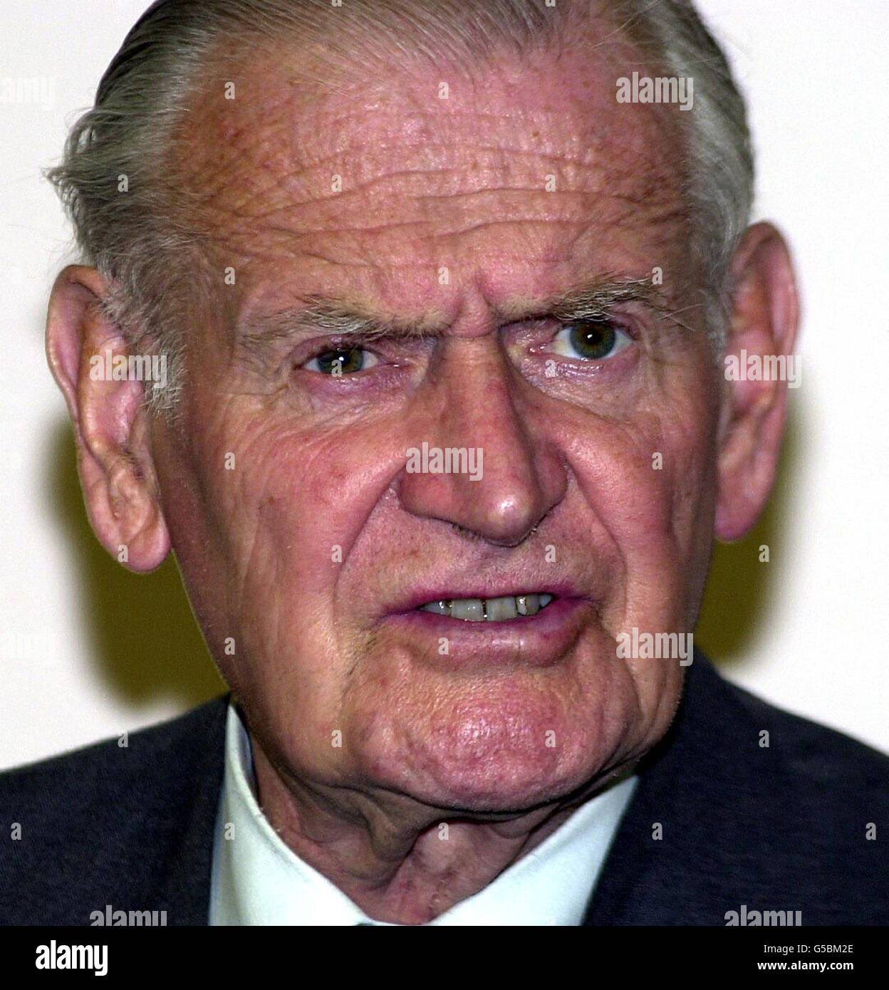 Foot & Mouth Fred Brown Stock Photo - Alamy