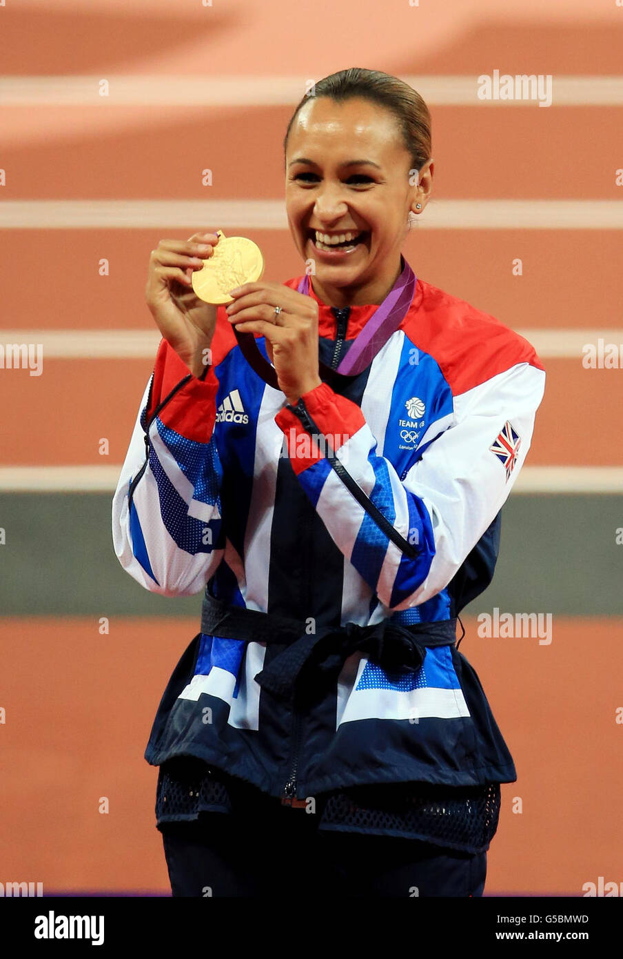 Great Britain's Jessica Ennis celebrates with her gold medal after ...