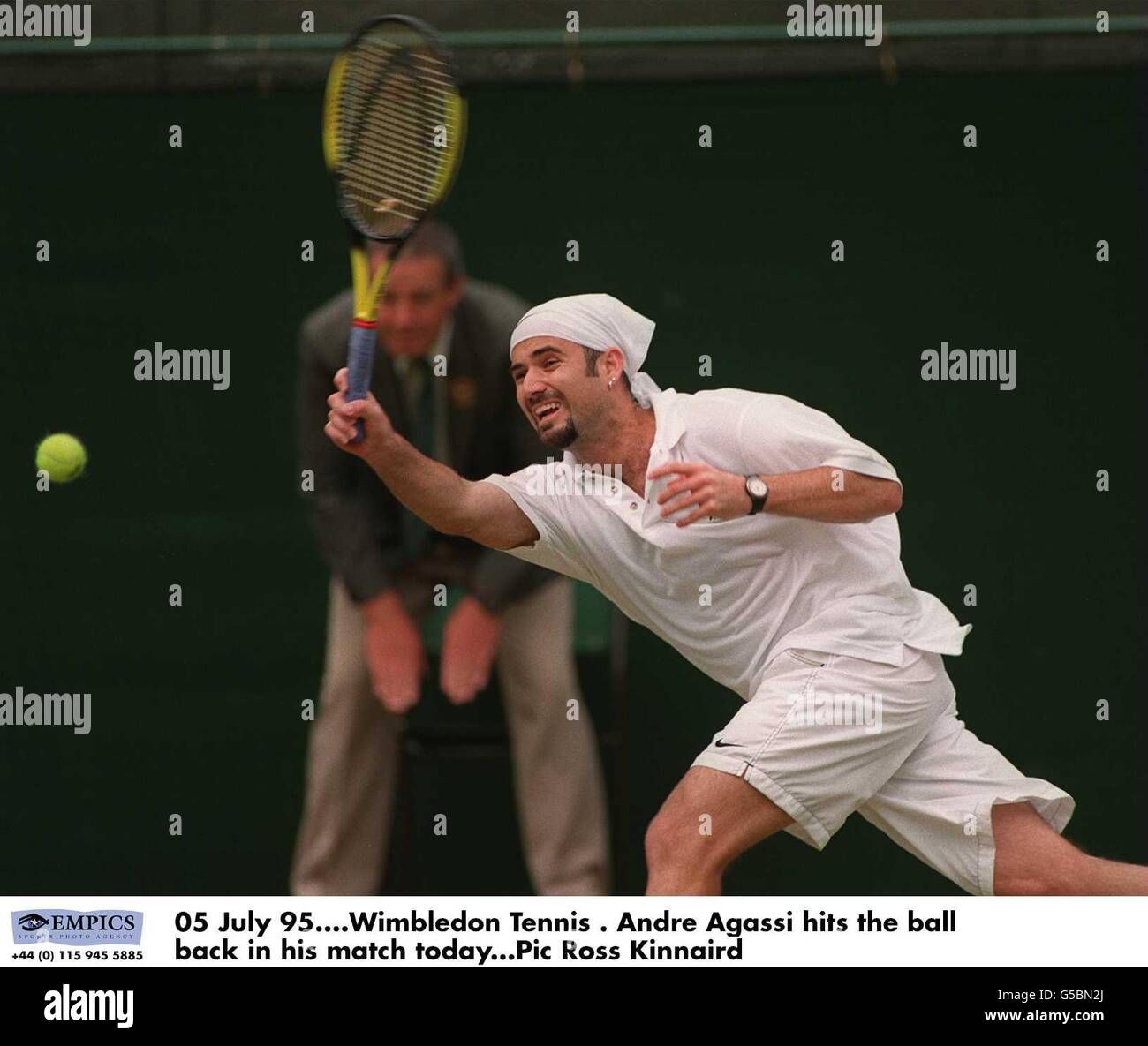 Andre agassi tennis ball hi-res stock photography and images - Alamy