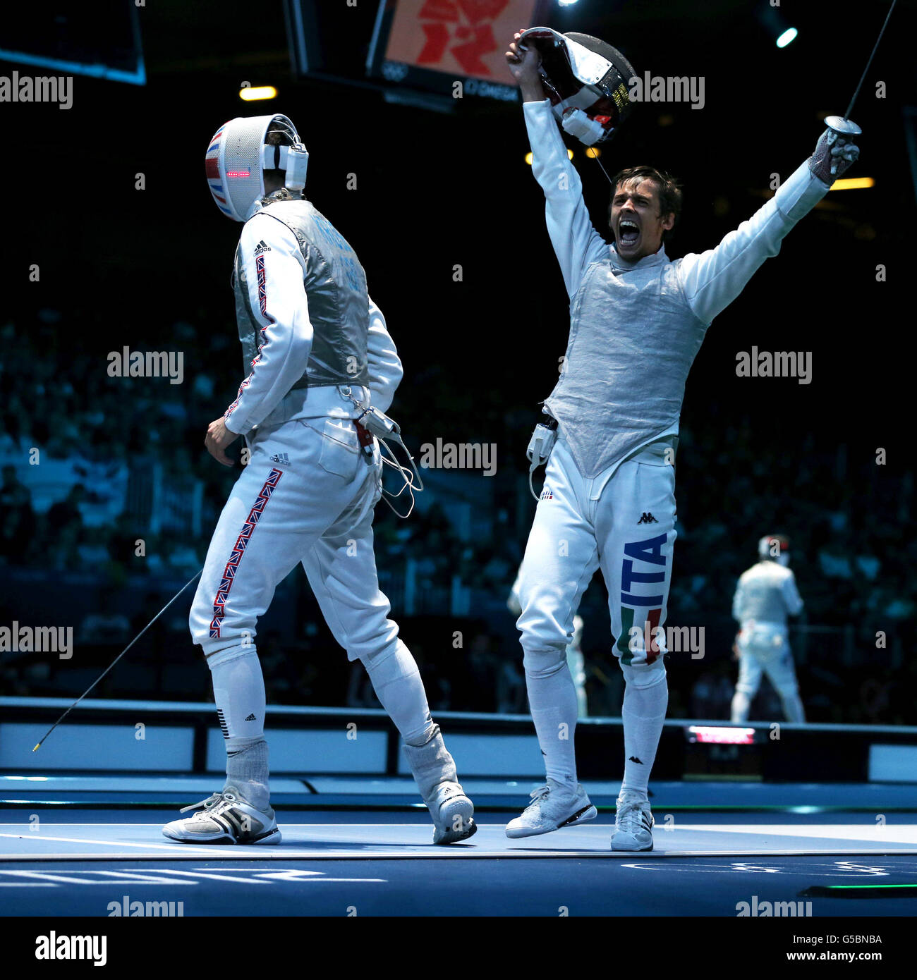 Italy's Fencer Andrea Baldini celebrate his team victory 45 to 40 over ...