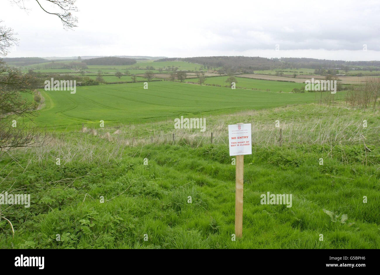 Clearing footpaths hi-res stock photography and images - Alamy