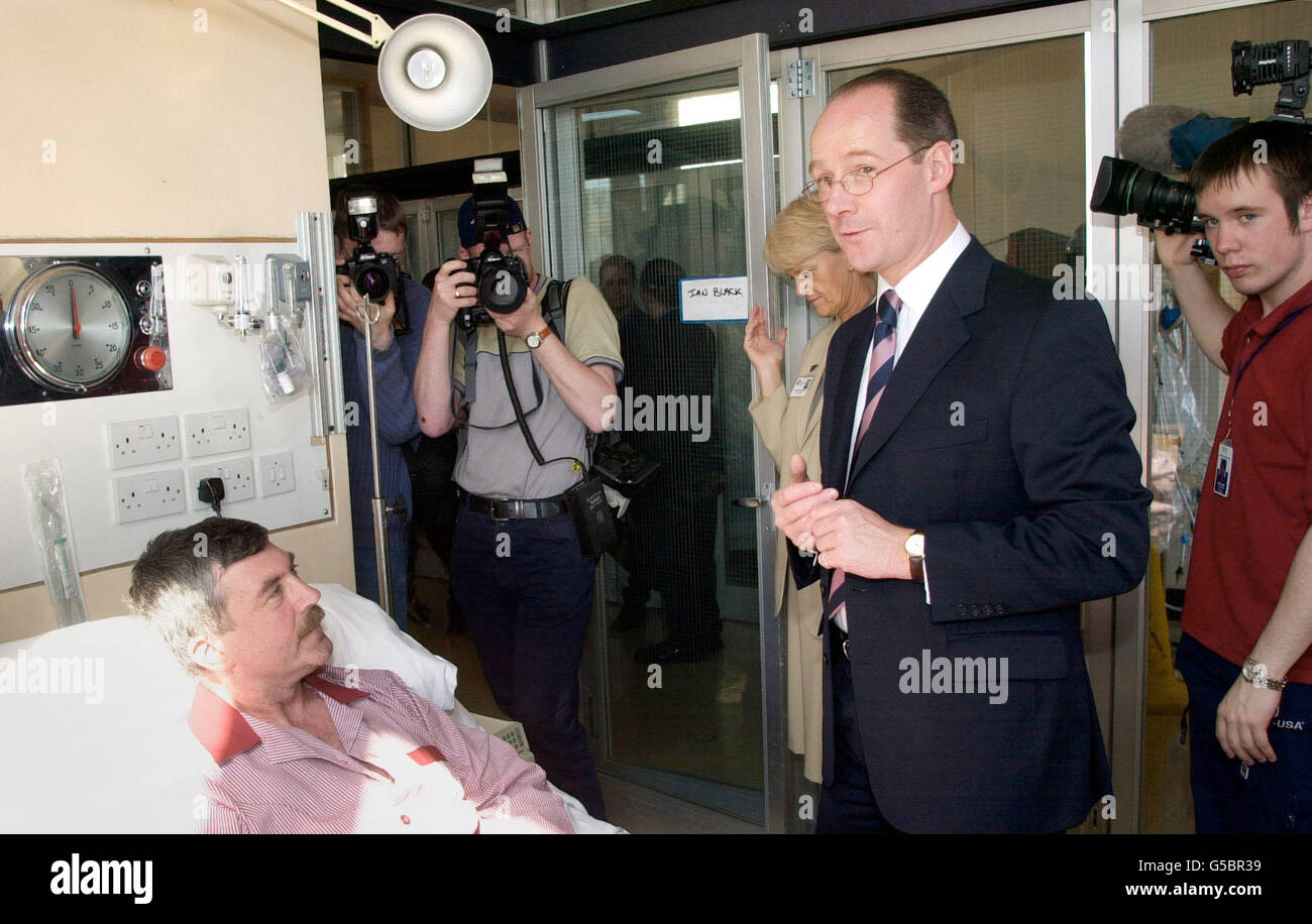 Glasgow Victoria Infirmary High Resolution Stock Photography and Images ...