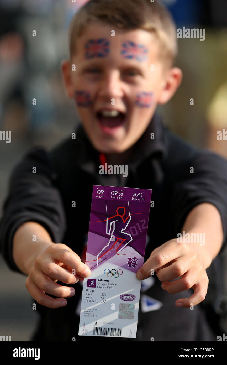 Eleven year old ben higgins from rutland hi-res stock photography and ...