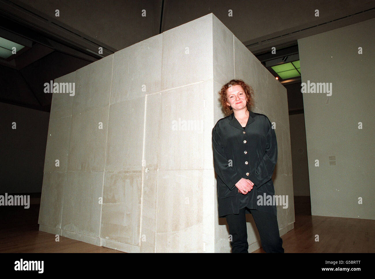 Artist Rachel Whiteread, who won the 20 000 Turner prize for her ...